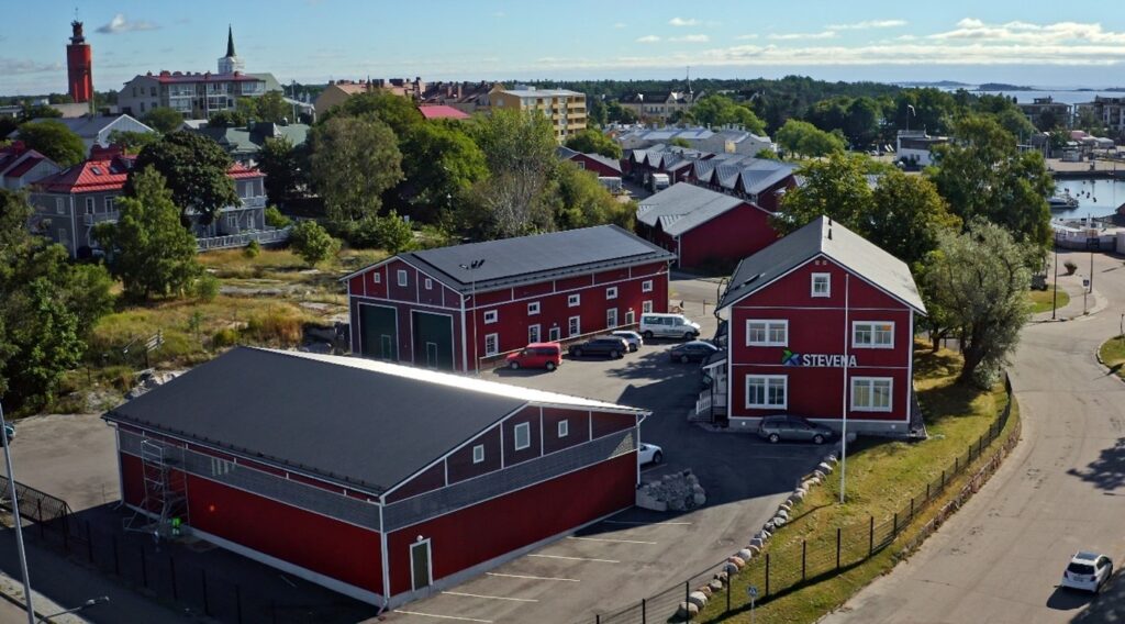 Aurinkoenergiaa Stevenan kiinteistön tarpeisiin - Stevena Oy